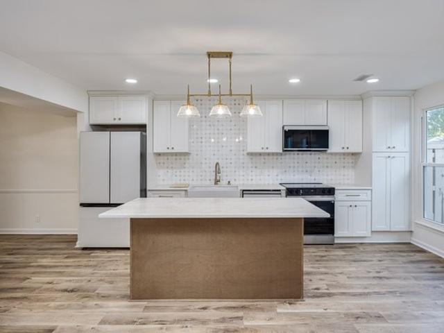 118 Boxwood Dr, Franklin, TN 37069