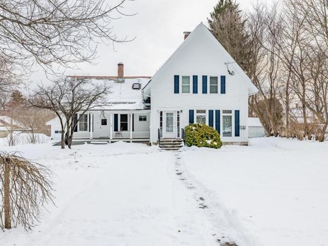 118 Barnes St, West Rutland, VT 05777