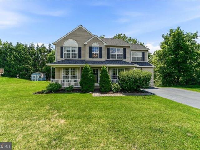 118 Beacon St, Coatesville, PA 19320