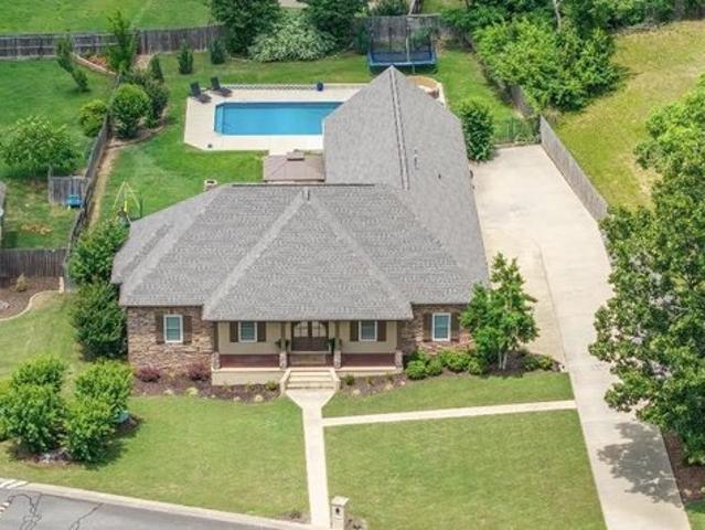 118 Beaulah Land Pl, Hot Springs, AR 71901