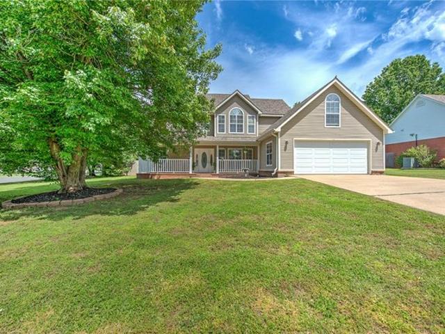 118 Birch St, Centerton, AR 72719