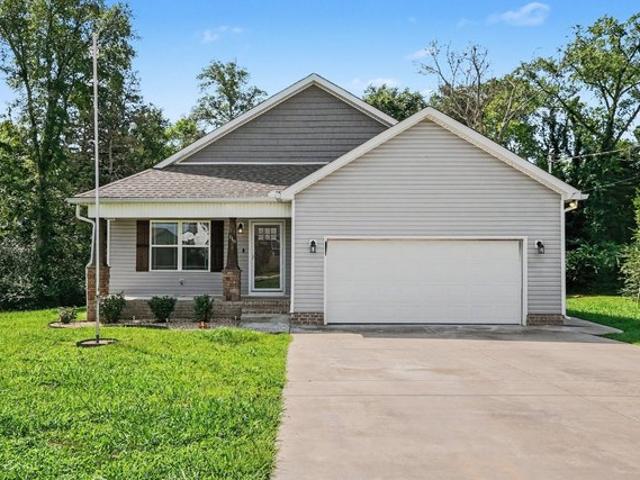 118 Blue Grass Dr, Shelbyville, TN 37160