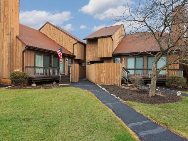 118 Bluebird Dr 4A #