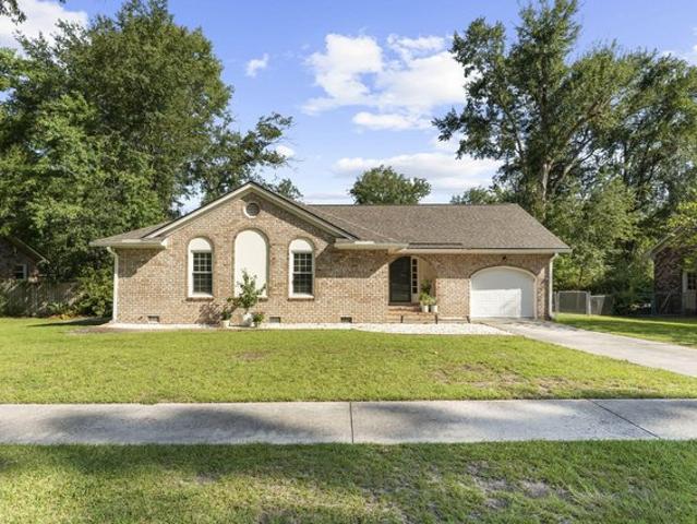 118 Bramwell Dr, Summerville, SC 29485