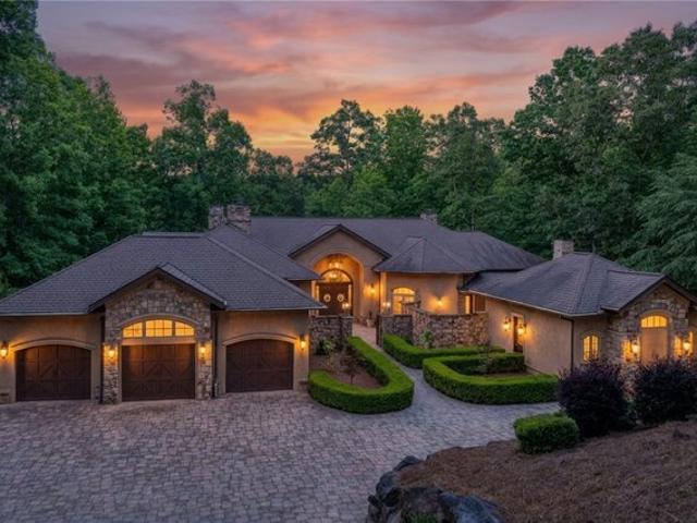 118 Bright Water Trl, Six Mile, SC 29682