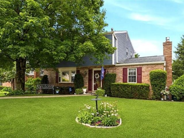 118 Brookmeade Dr, Pittsburgh, PA 15237