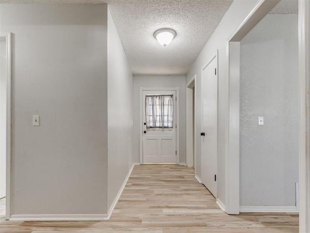 118 Brookside Drive