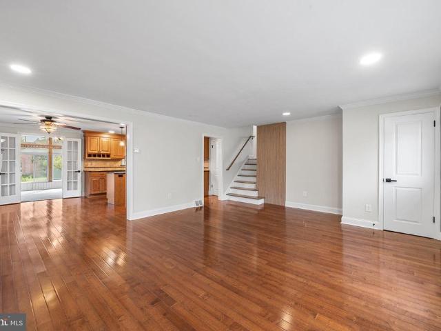 118 Gleaves Road