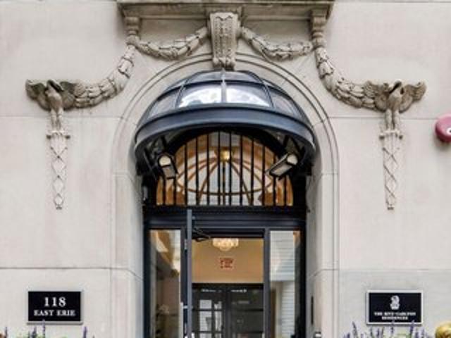 118 E Erie St Unit 20C, Chicago, IL 60611