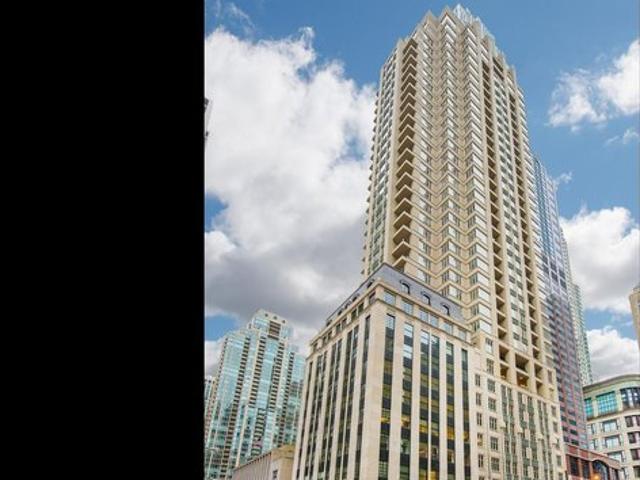 118 E Erie St Unit 21B, Chicago, IL 60611