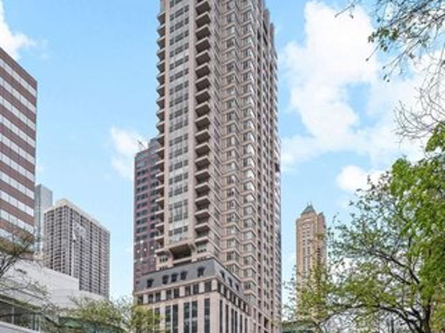 118 E Erie St Unit 23D, Chicago, IL 60611