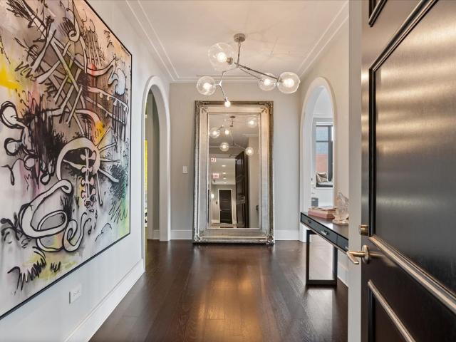 118 E Erie St, Unit 35G, Chicago, IL 60611 | MLS #12596 | Compass