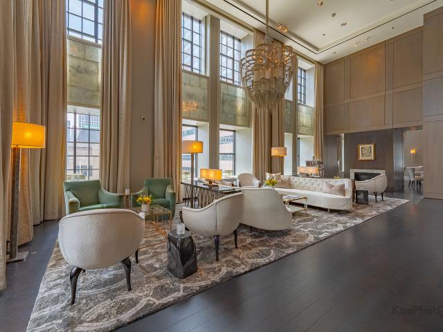 118 E Erie Street # 18D