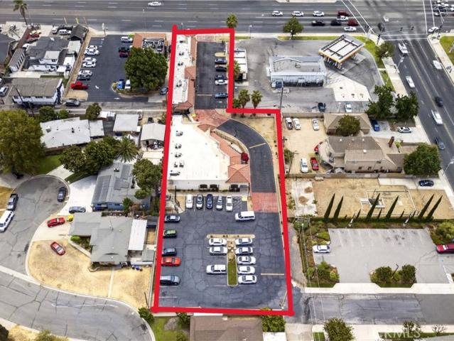 118 E Foothill