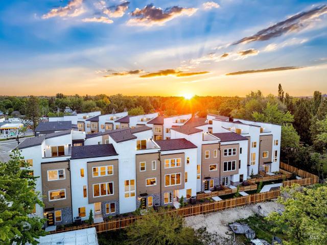 118 E Pennsylvania St, Boise, ID 83706 | MLS #98968 | Compass