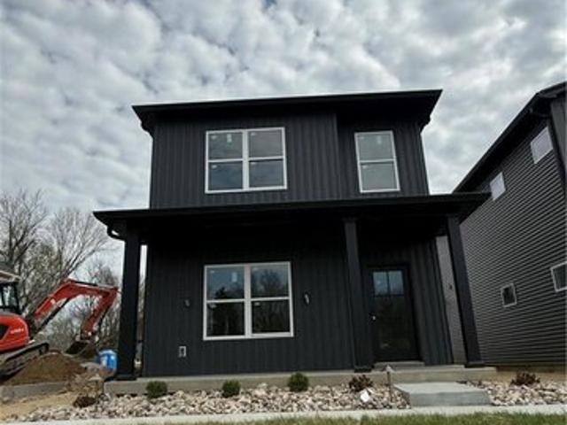 118 E Steel Ave, Clarksville, IN 47129