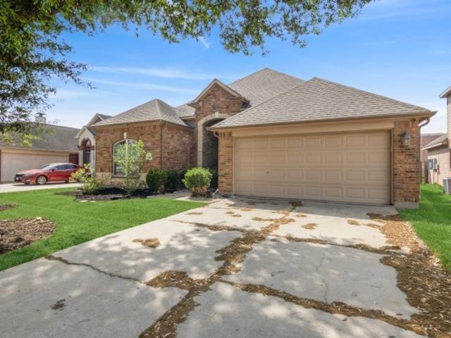 118 Emerald Loch Lane