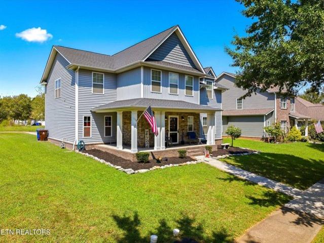 118 Fallberry St, Oak Ridge, TN 37830