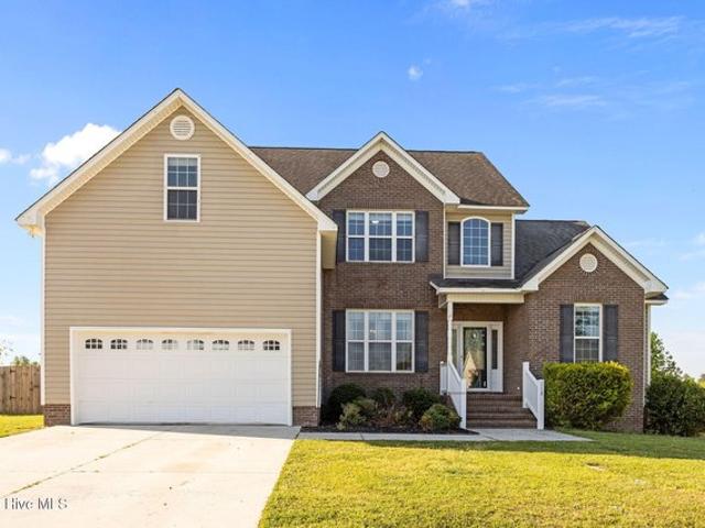 118 Farmington Dr, Richlands, NC 28574