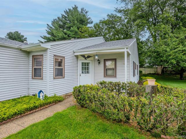 118 Knolls Drive
