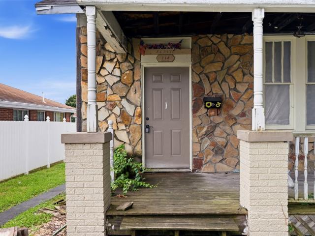 118 Kenric Ave
