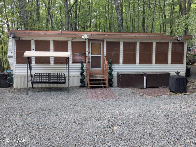 118 Heron Cir, Shohola, PA 18458