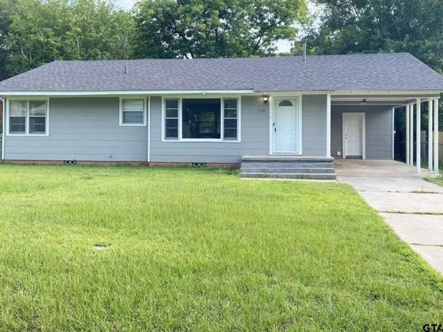 118 Hickory St, Pittsburg, TX 75686
