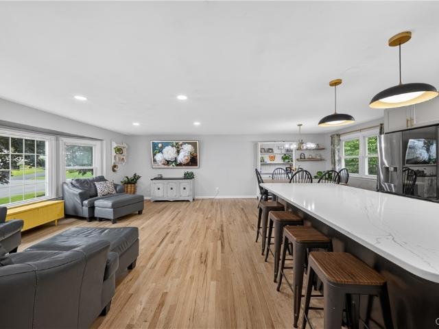 118 Ivy Lane