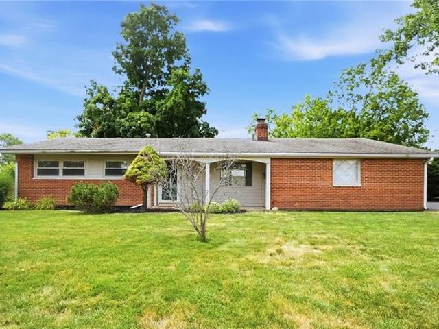 118 Jeanette Ave, Centerville, OH 45458