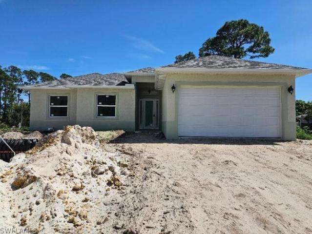 118 Jefferson Ave, Lehigh Acres, FL 33936