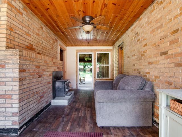 118 Oak Hills Mnr