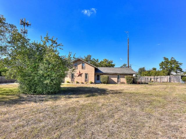 118 Oak Ridge Cir, Georgetown, TX 78628 | MLS #9553 | Compass