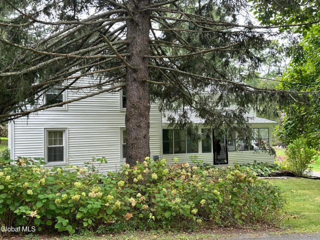 118 Old Shaker Rd, New Lebanon, NY 12125 | MLS #202613