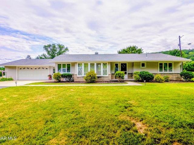 118 Locust Dr, Everett, PA 15537