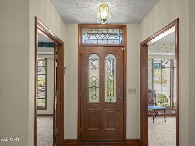 118 Laurelton Lane