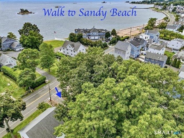 118 Limewood Ave Apt B, Branford, CT 06405