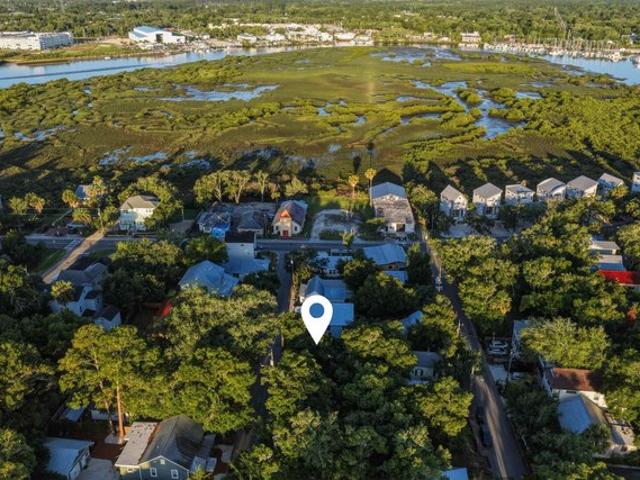 118 Lincoln St, Saint Augustine, FL 32084