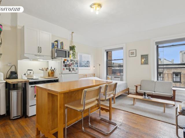 118 Montague Street, Brooklyn, NY
