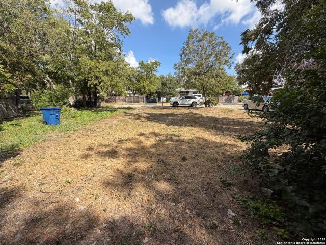 118 May St, San Antonio, TX 78202 | MLS #1914 | Compass