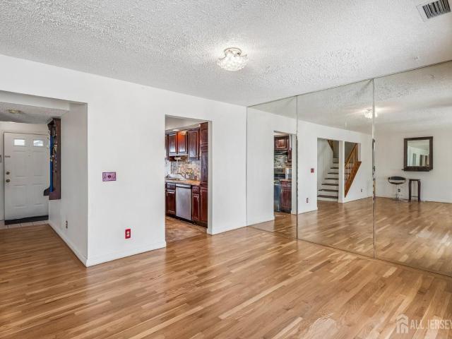 118 Magee Court