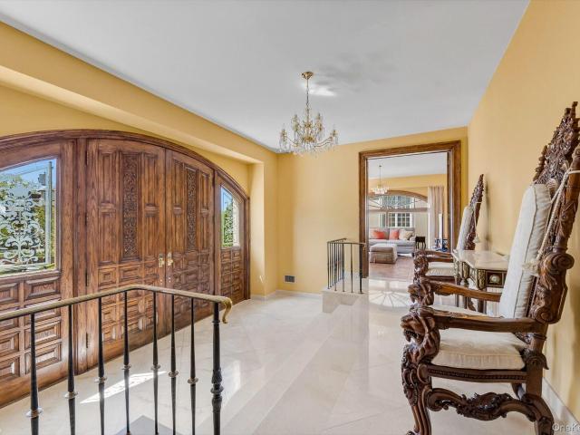 118 Malba Drive