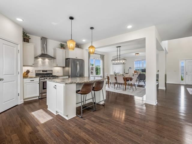 118 Manor Way