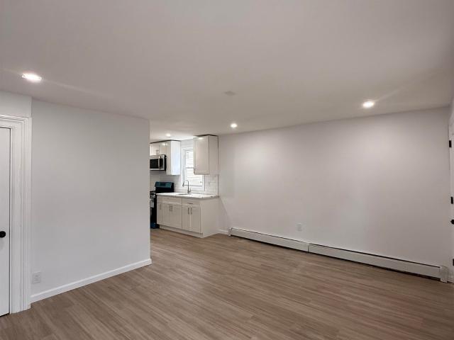 118 Maple St # HOUSE