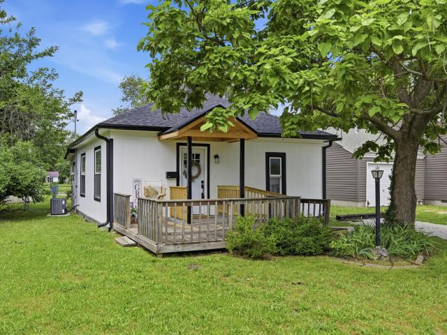 118 Mc Connell Avenue