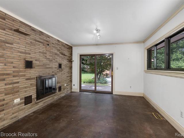 118 Midland Boulevard