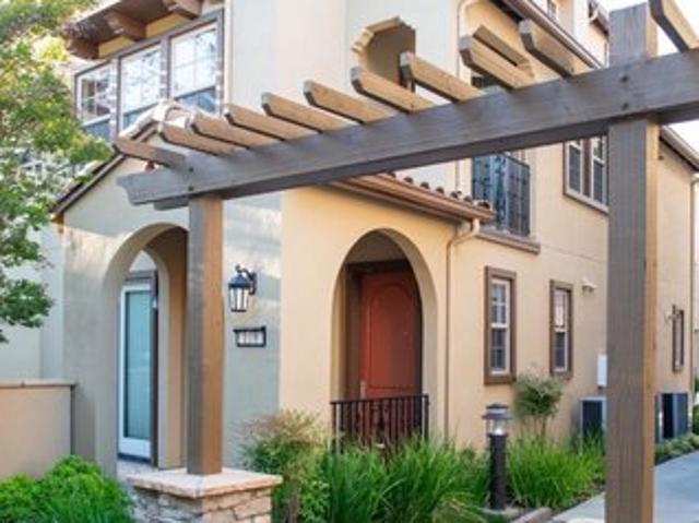 118 Minaret Ave, Mountain View, CA 94043