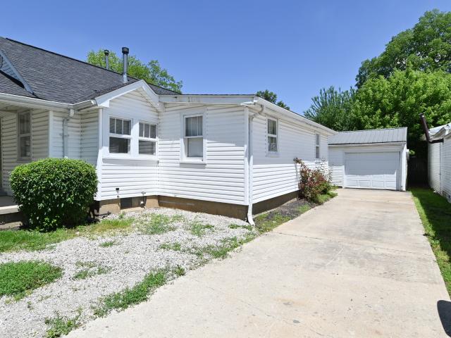 118 N 8th Street