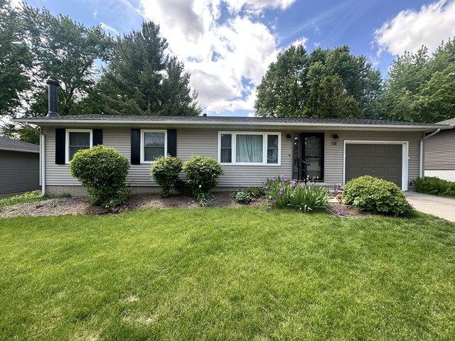 118 N 9th St, Eldridge, IA 52748