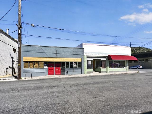 118 S Broadway