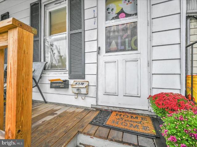 118 S Lehigh Avenue